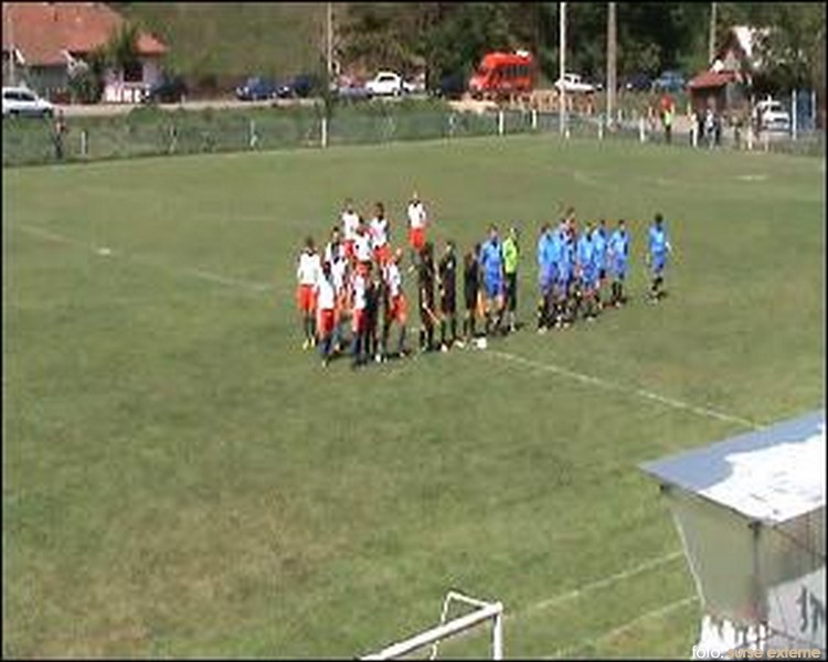 [AUDIO] Muncitorul Reşiţa şi Voinţa Lupac intenţionează să fuzioneze ...