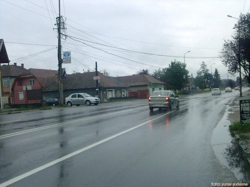 Atenţie şoferi! Circulaţie dificilă pe DN6 şi DN58: ceaţă şi carosabil ...