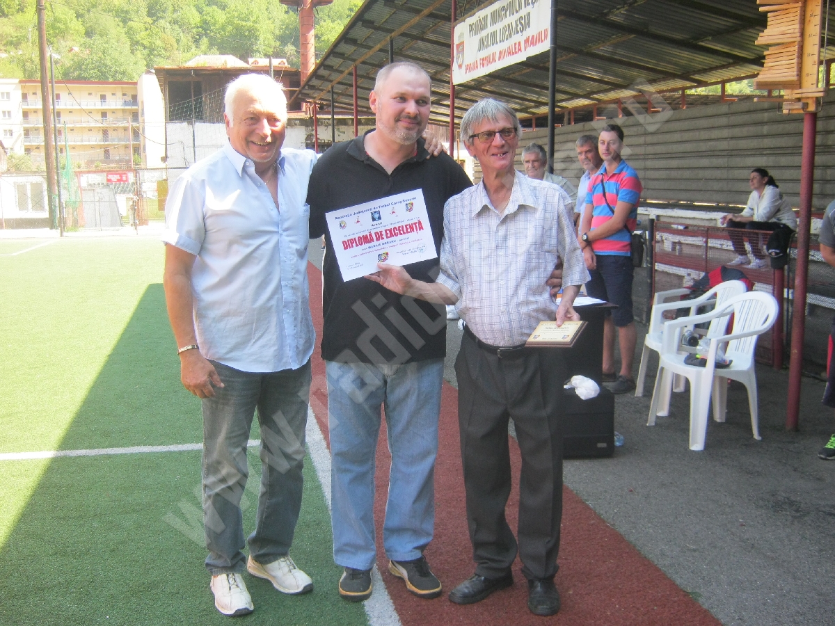 Jurnalistul sportiv reşiţean Marius Moraru a încetat din viaţă » Radio ...