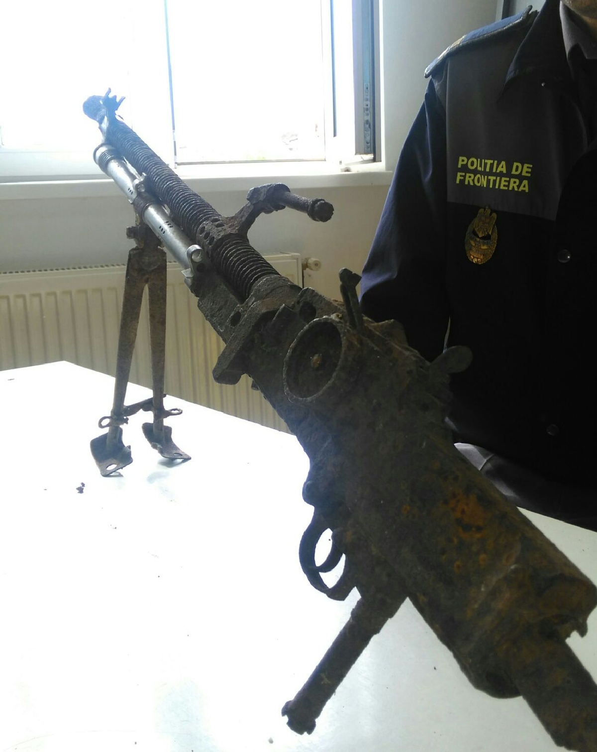 Mitraliera furată în luna martie de la o unitate militară din Mamaia a ...