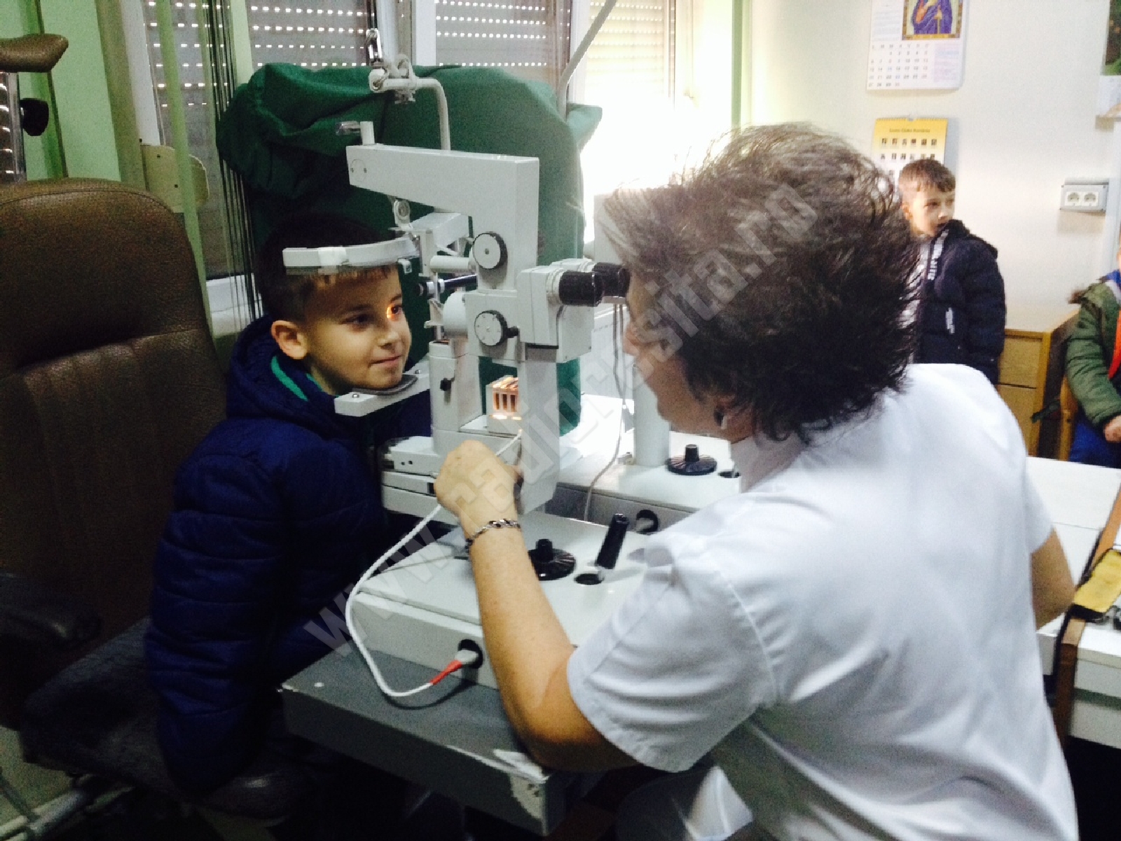 27 de copii au beneficiat astăzi de un control oftalmologic gratuit ...