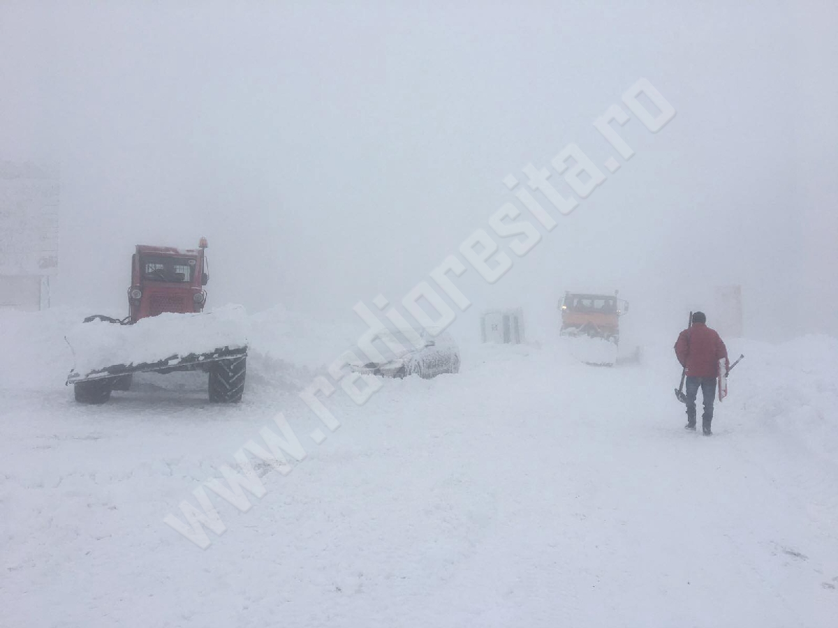 Drumarii au intervenit pe DN 76 pentru a transporta în siguranţă un ...