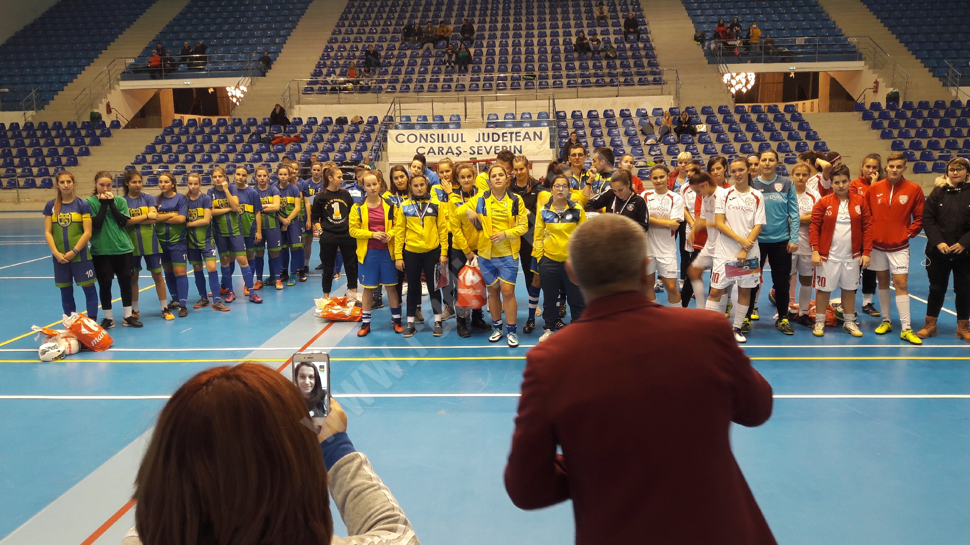 [VIDEO-AUDIO] Spectacol al fotbalului feminin la Cupa ”Laura Rus ...