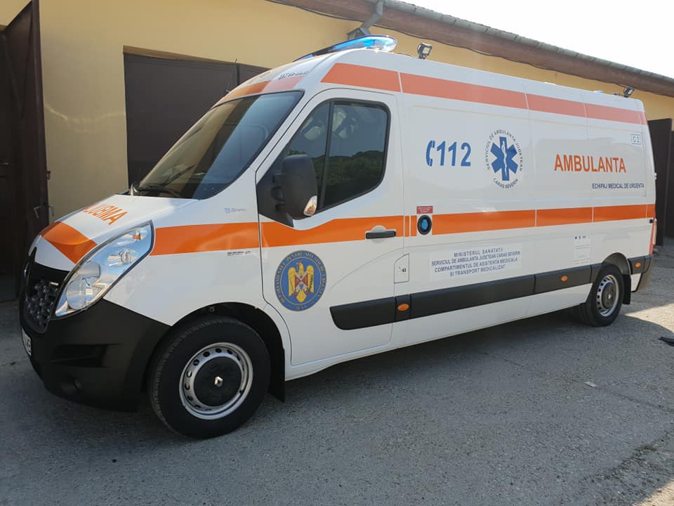 Cele doua ambulanţe noi de tip C2 au devenit funcţionale în Caraş ...