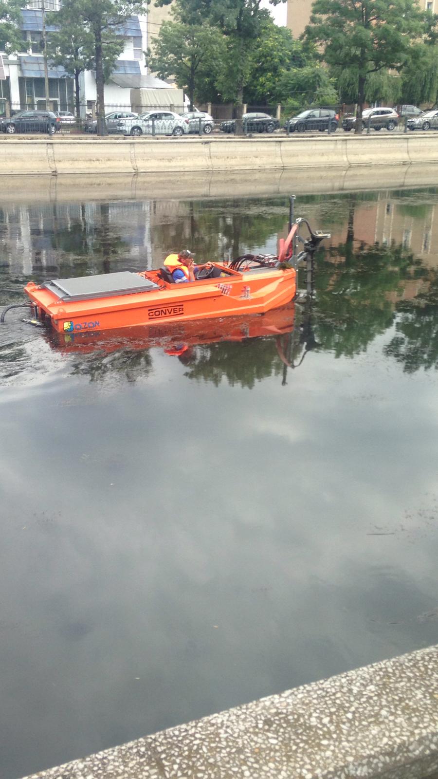 ABA Banat ajută la curăţarea Dâmboviţei în Bucureşti! | Radio România ...