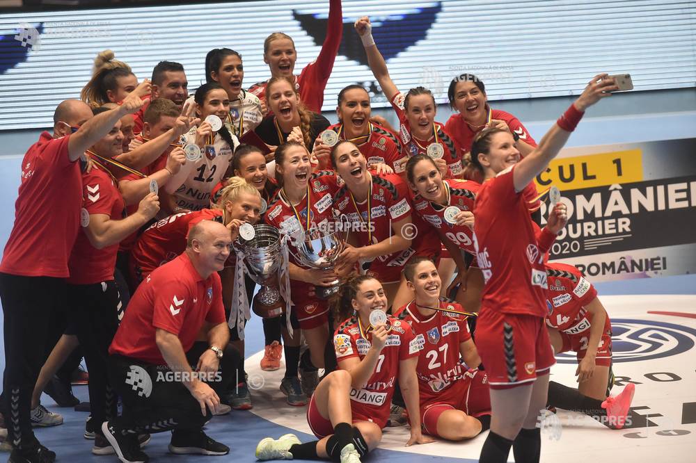 [VIDEO] Dublă reușită pentru SCM Râmnicu Vâlcea: a cucerit Cupa și ...