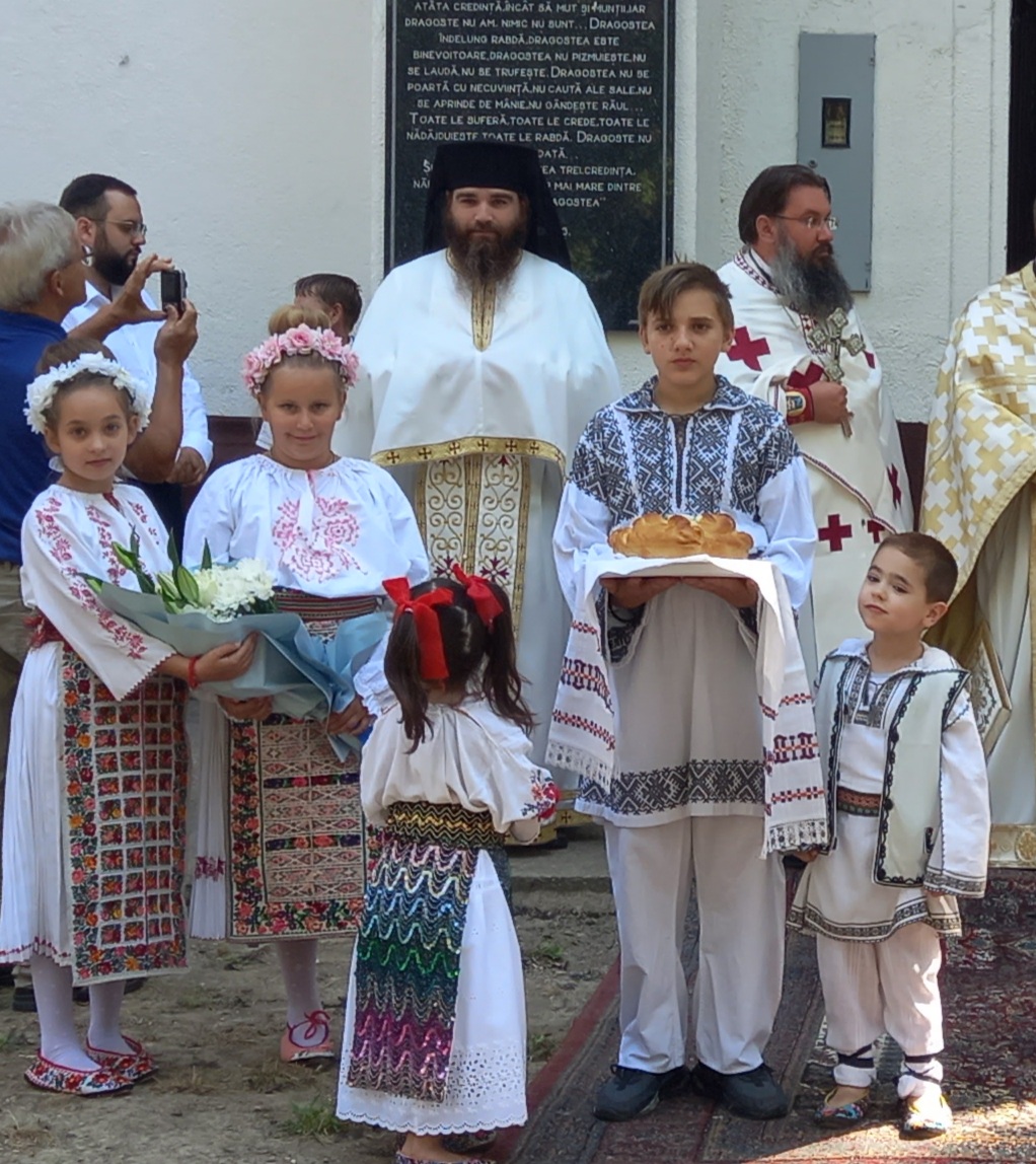 [FOTO] Vizita Prasfințitului părinte, Ieronim Sinaitul, Episcopul ...