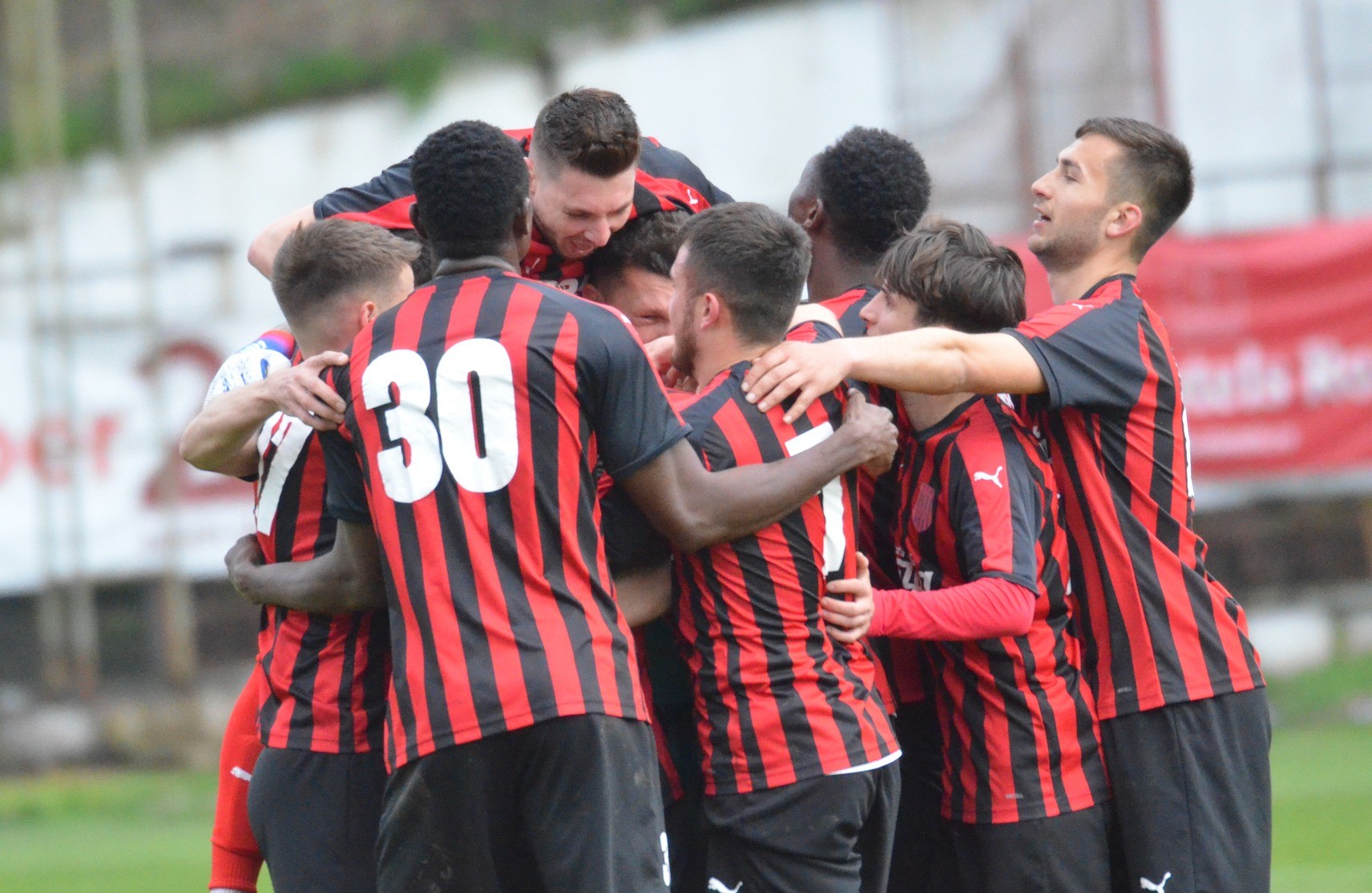 CSM Reşiţa, victorioasă la Ghiroda! Drumul spre promovare începe la ...