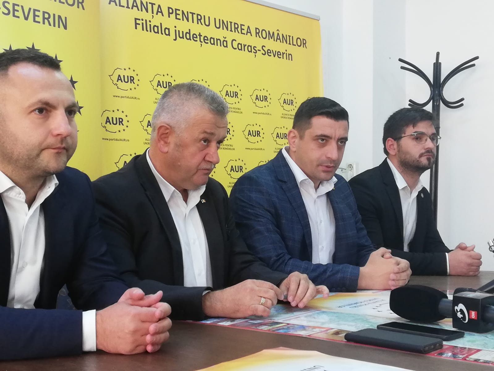 Primarul comunei Marga, noul membru AUR Caraş-Severin » Radio România ...