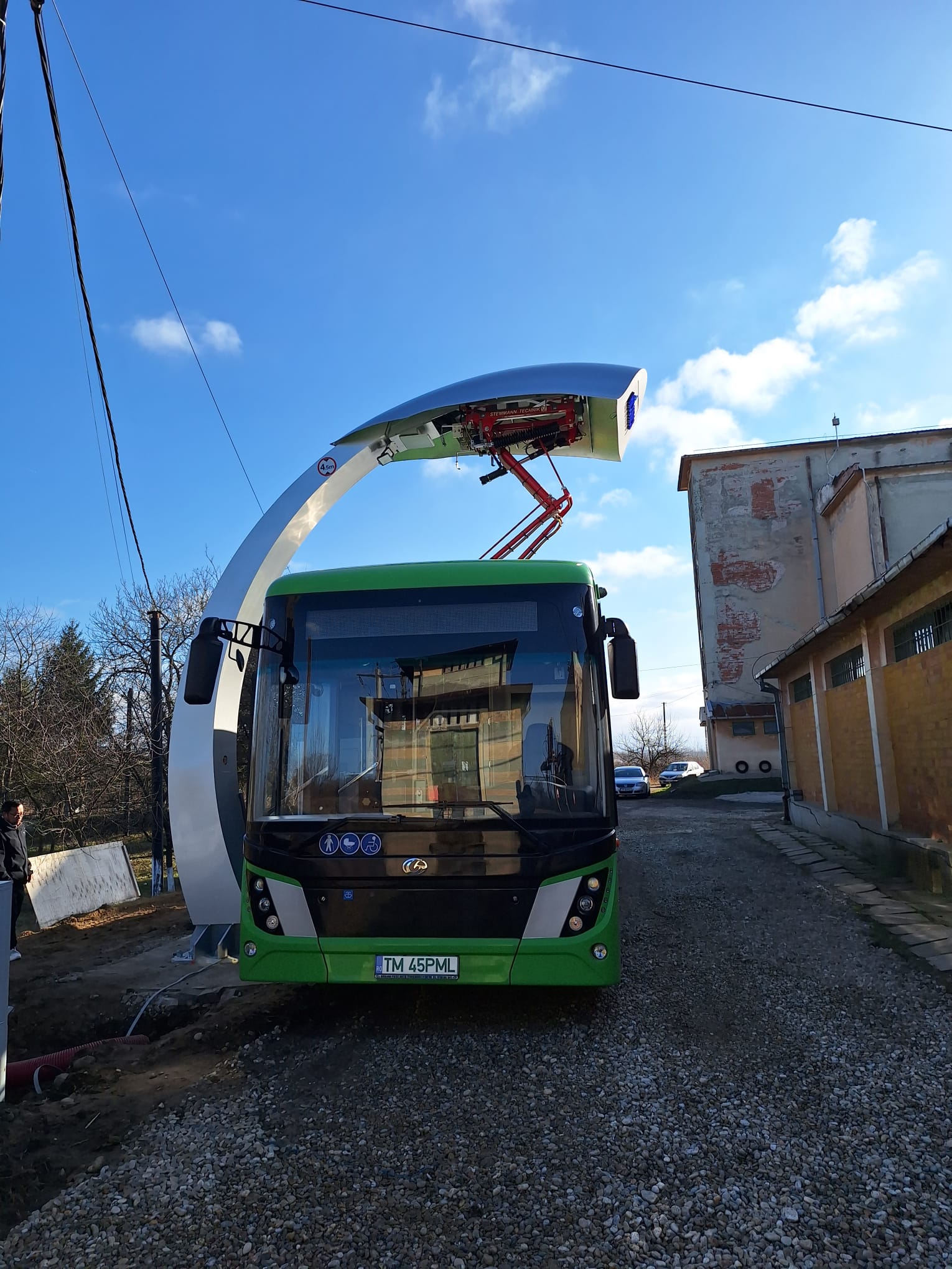 Lugoj: autobuzele electrice au fost scoase pe traseu » Radio România Reșița