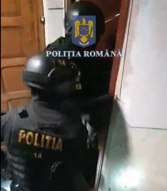 Percheziţii în Caraş-Severin » Radio România Reșița