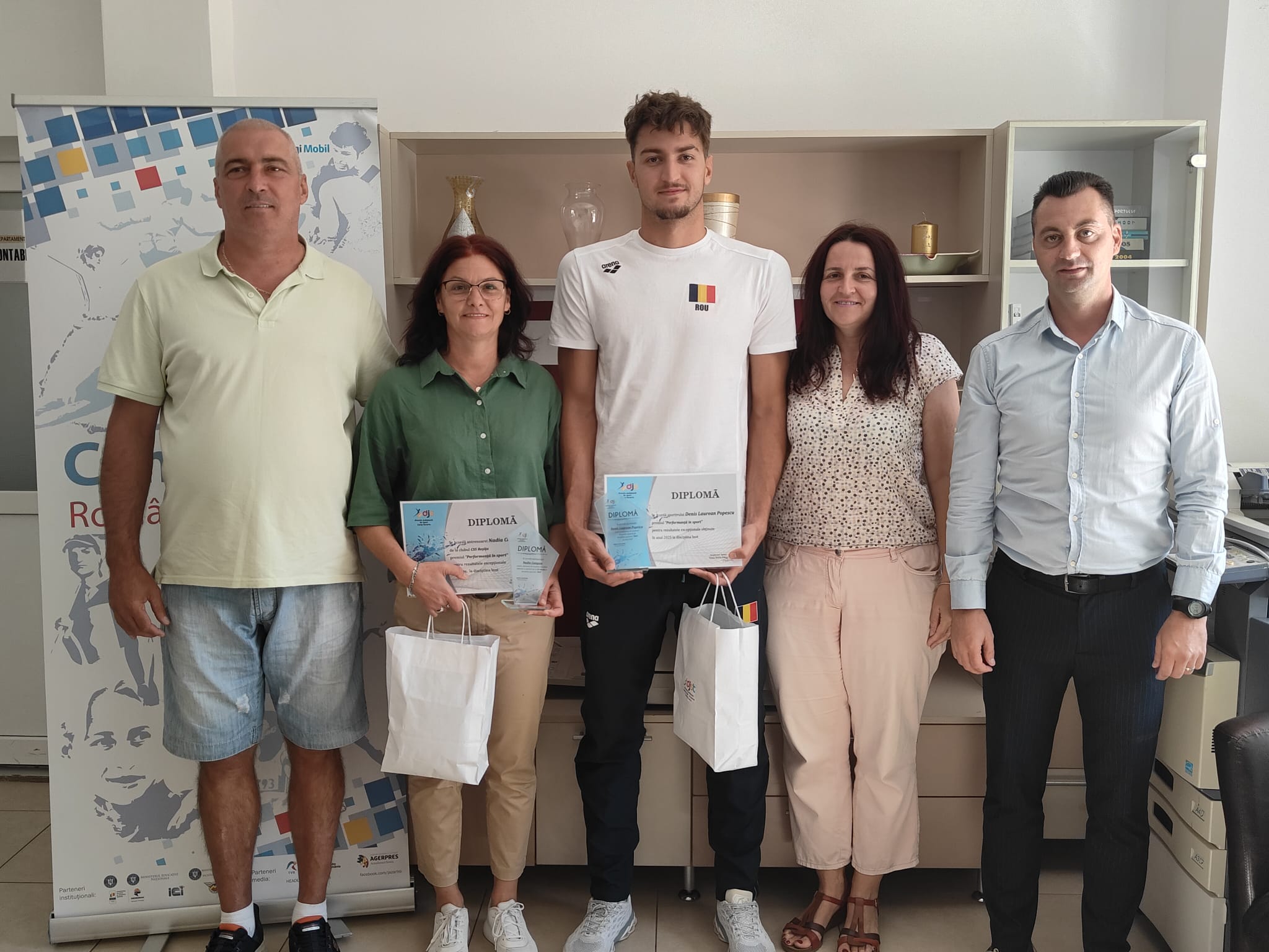 Denis Popescu, premiat şi de Direcţia pentru Sport Caraş-Severin ...