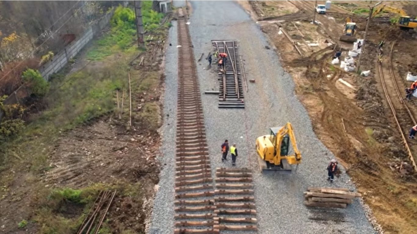 Lucrările la fostul combinat Oțelu Roșu prind contur. Imagini noi cu ...